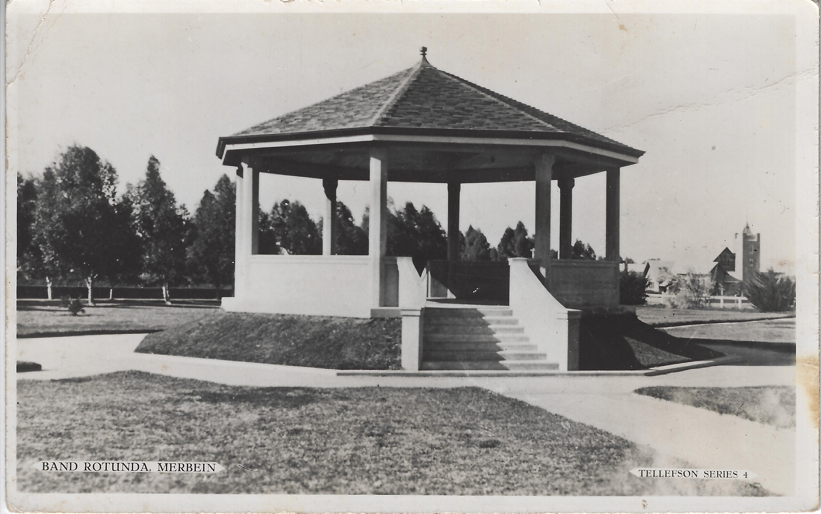 Merbein, Victoria – King George V Memorial Band Rotunda – Australian ...