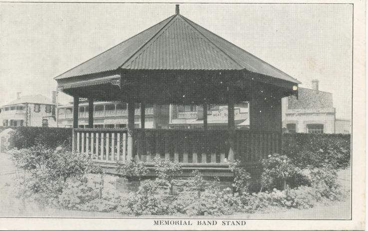 Goolwa, S.A. – Memorial Band Stand – Australian Band Stands