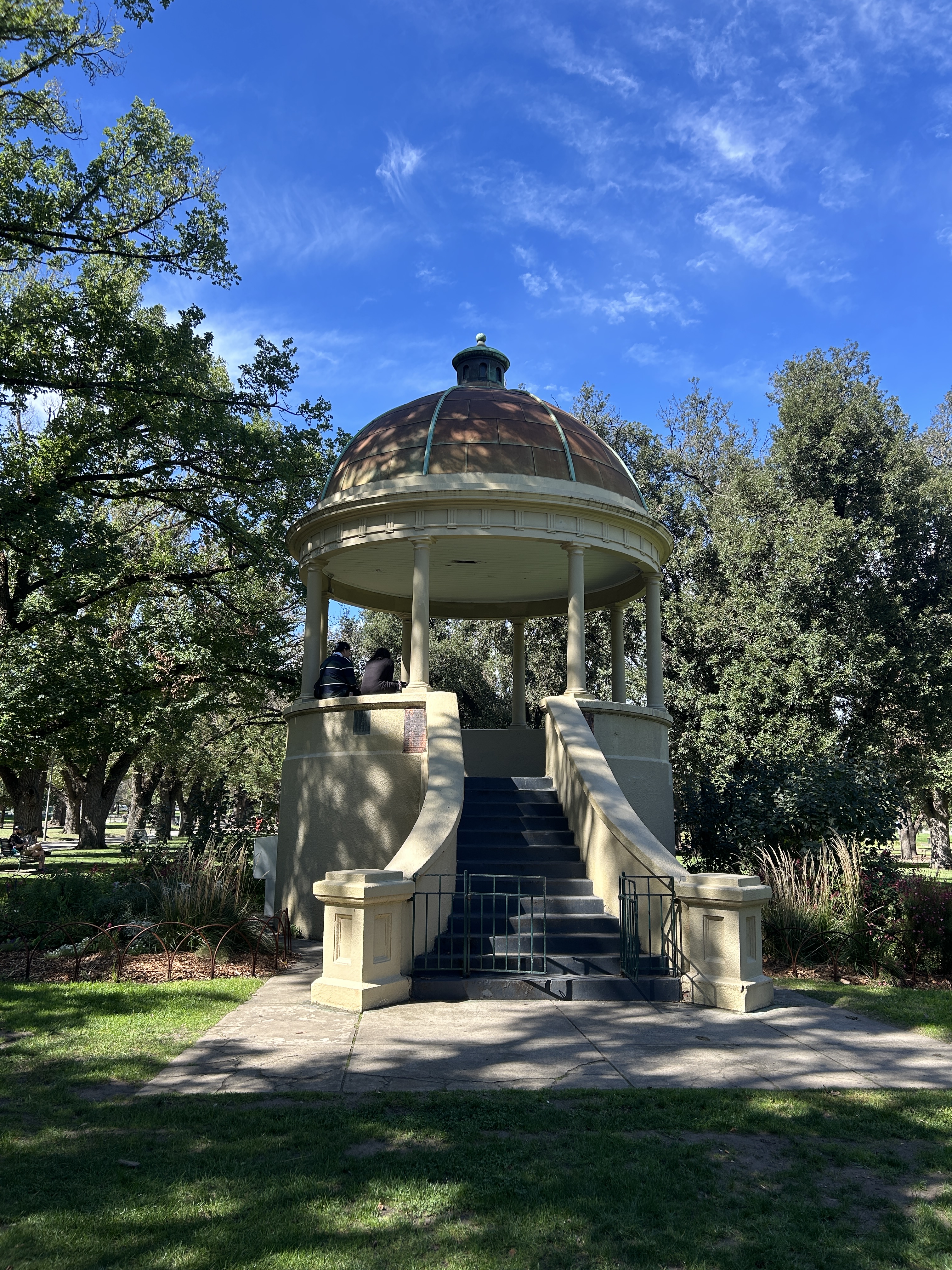 Fitzroy North, Victoria – Fitzroy Memorial Rotunda, Edinburgh Gardens ...